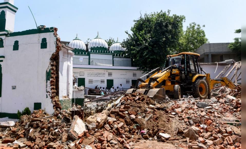 Delhi High Court Imposes Status Quo On Land Where 600-Year-Old Mosque ...